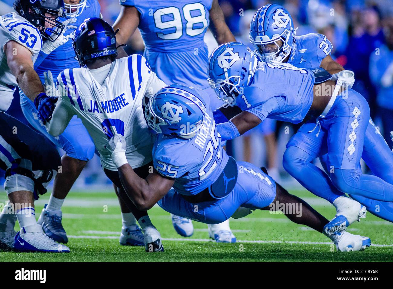 11 novembre 2023 : le rallback de Duke Blue Devils Jaquez Moore (9 ans ...