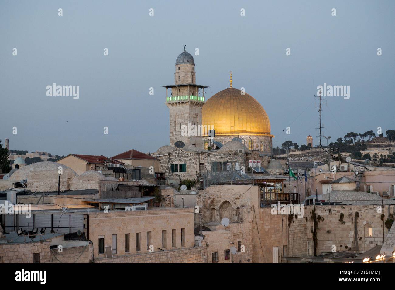 Vue sur la mosquée Al-asaq et le mur occidental dans la vieille ville ...