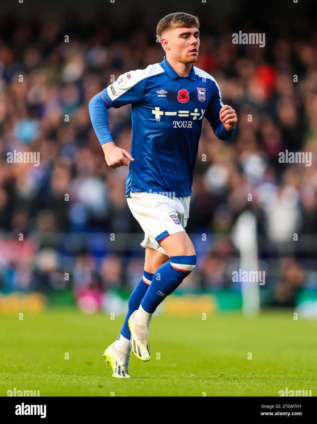 Leif Davis d'Ipswich Town en action lors du Sky Bet Championship Match ...