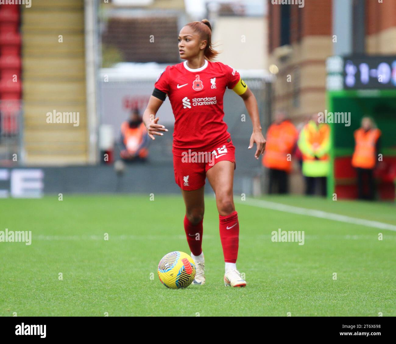 Taylor hinds liverpool fc Banque de photographies et d’images à haute ...