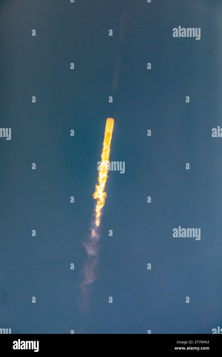Litoff photos dans et hors des nuages par SpaceX Falcon 9 ses ...