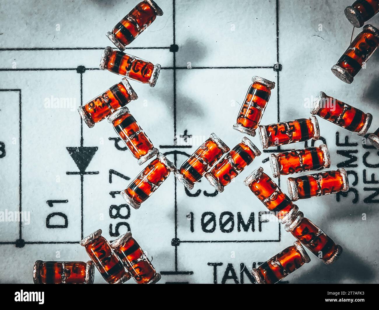 Transistors et diodes Banque de photographies et d’images à haute résolution - Alamy