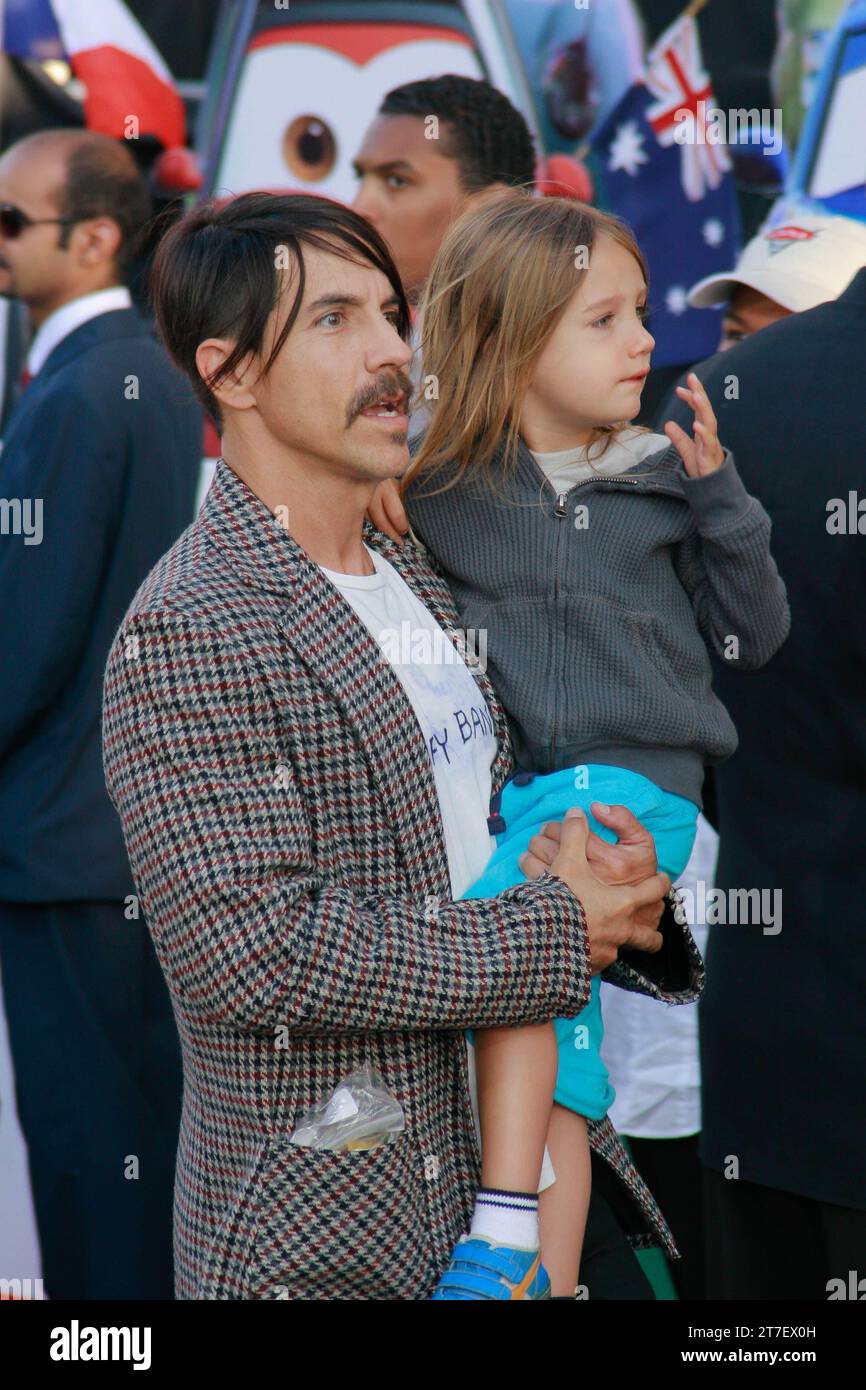 Anthony kiedis and everly bear kiedis Banque de photographies et d ...