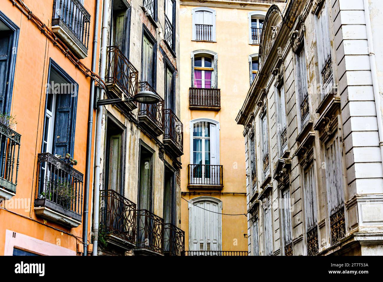 Perpignan street view france Banque de photographies et d’images à ...
