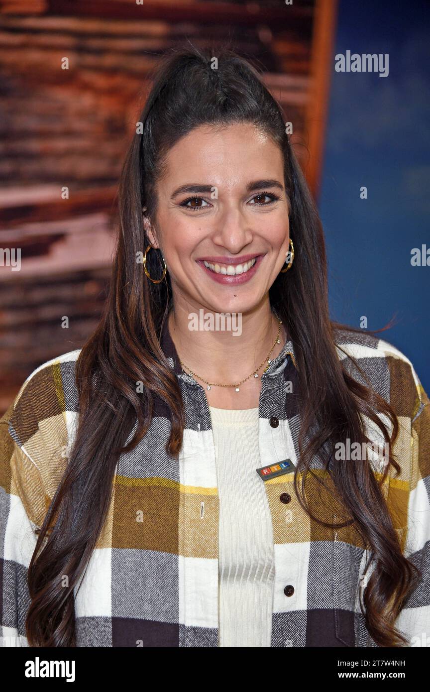 Sally Özcan beim RTL SPENDENMARATHON in dem EMG Studios à Hürth BEI ...