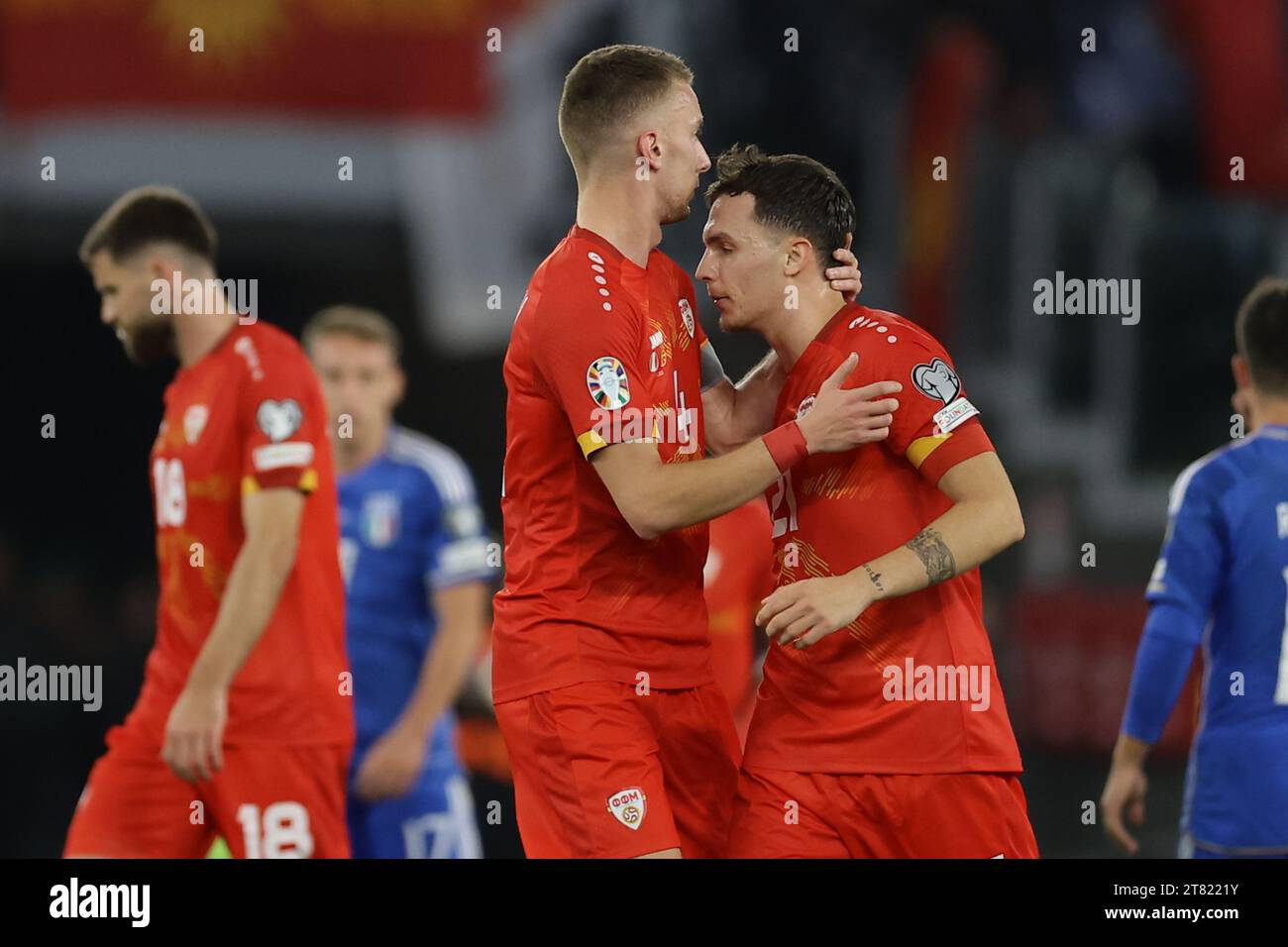 Jani Atanasov de Macédoine du Nord célèbre après avoir marqué un but ...