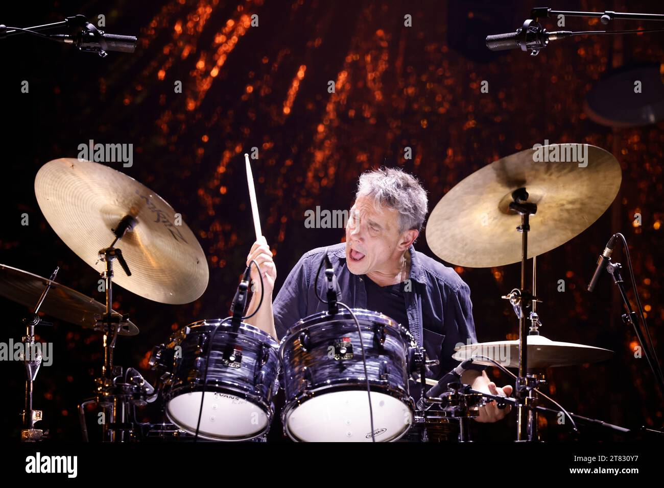 Limoges, France. 17 novembre 2023. Le saxophoniste français Laurent ...