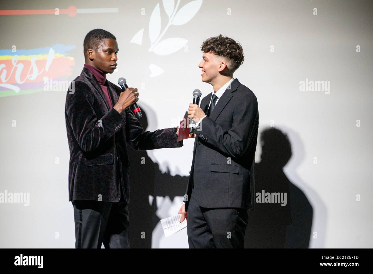 Toronto, Canada. 12 novembre 2023. Tope Babaloa et Gregor Reynolds ...