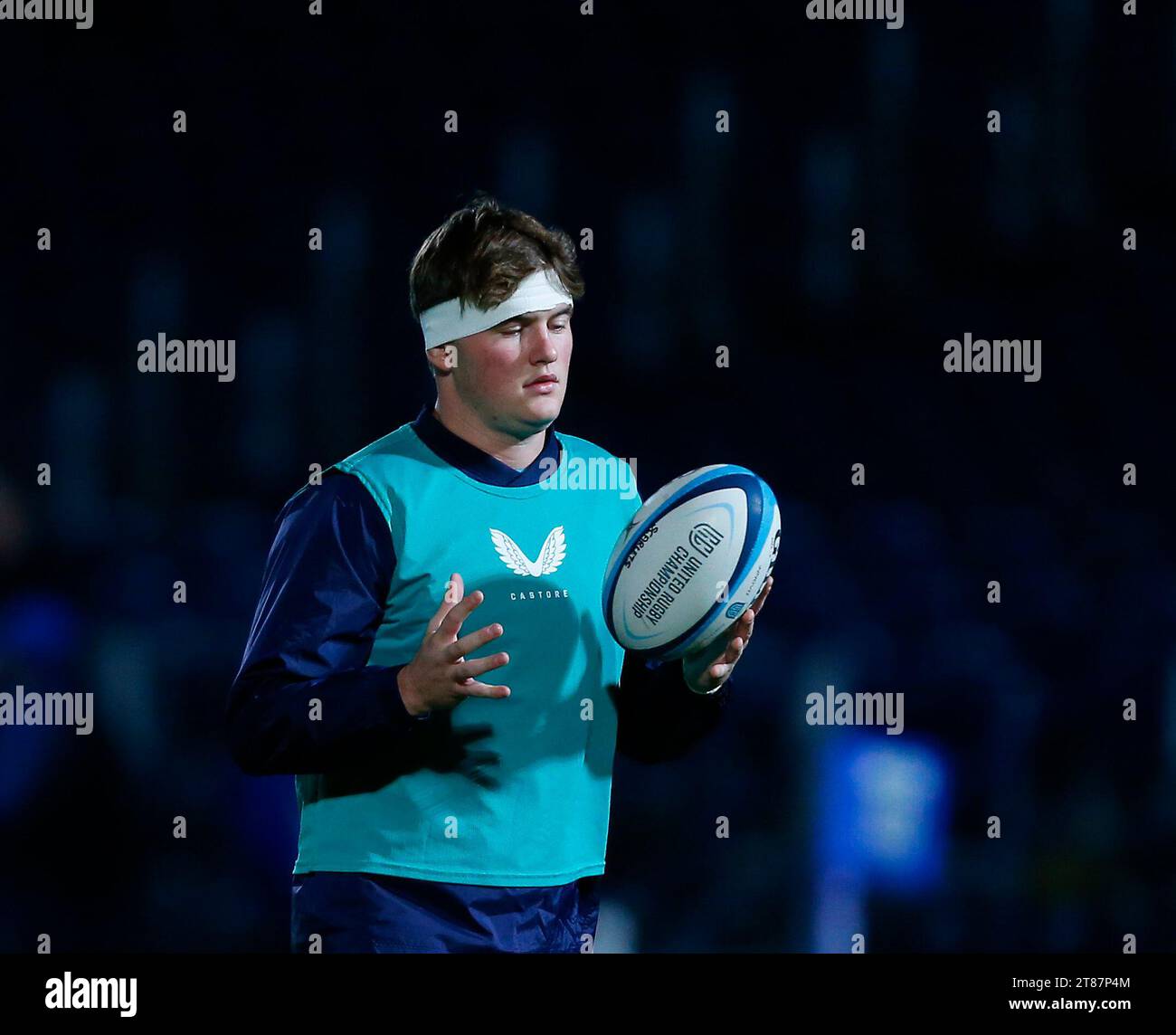 Scarlets rugby player Banque de photographies et d’images à haute ...