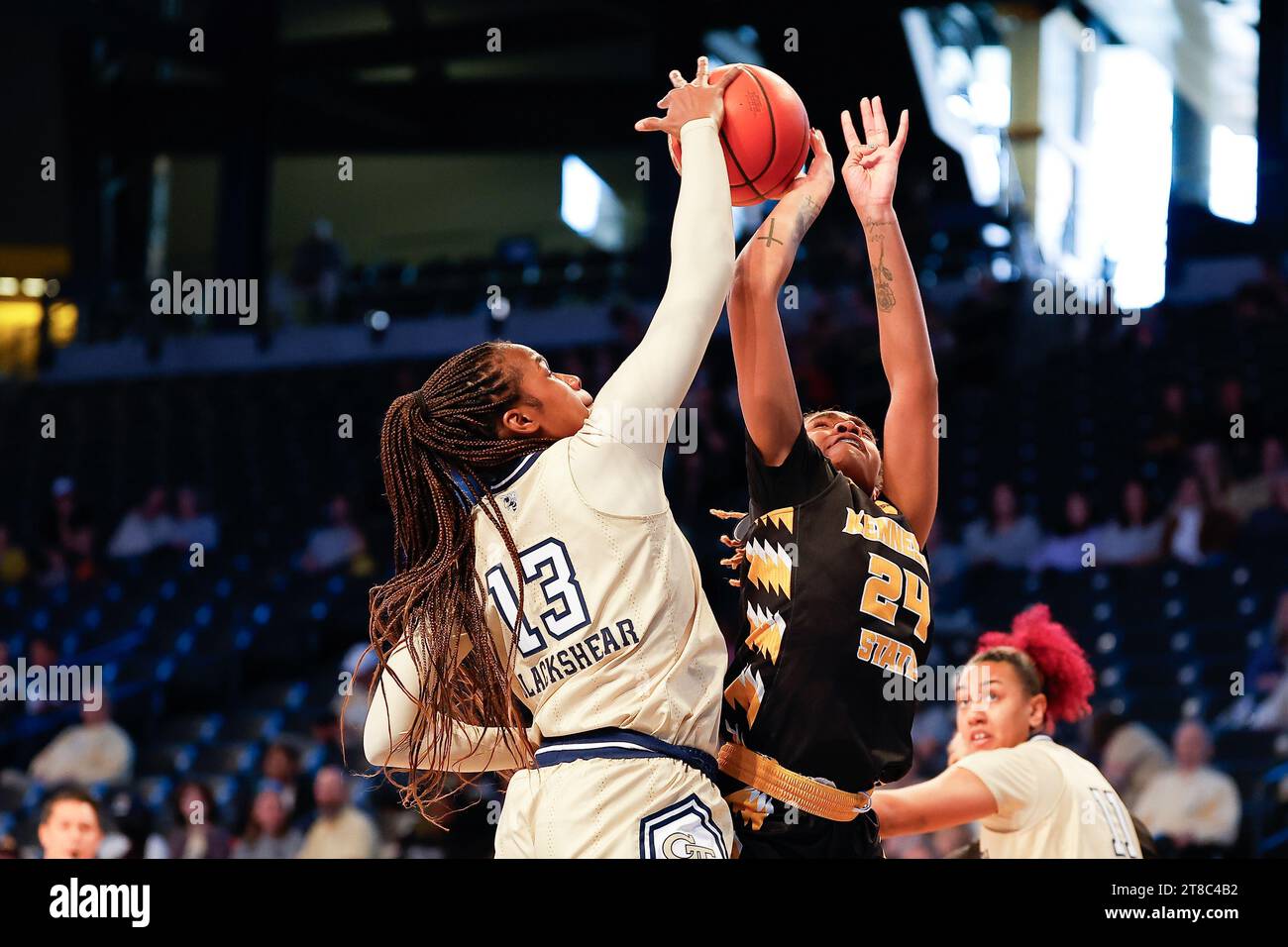 Atlanta, Géorgie. 19 novembre 2023. Kayla Blackshear (13) de Georgia ...