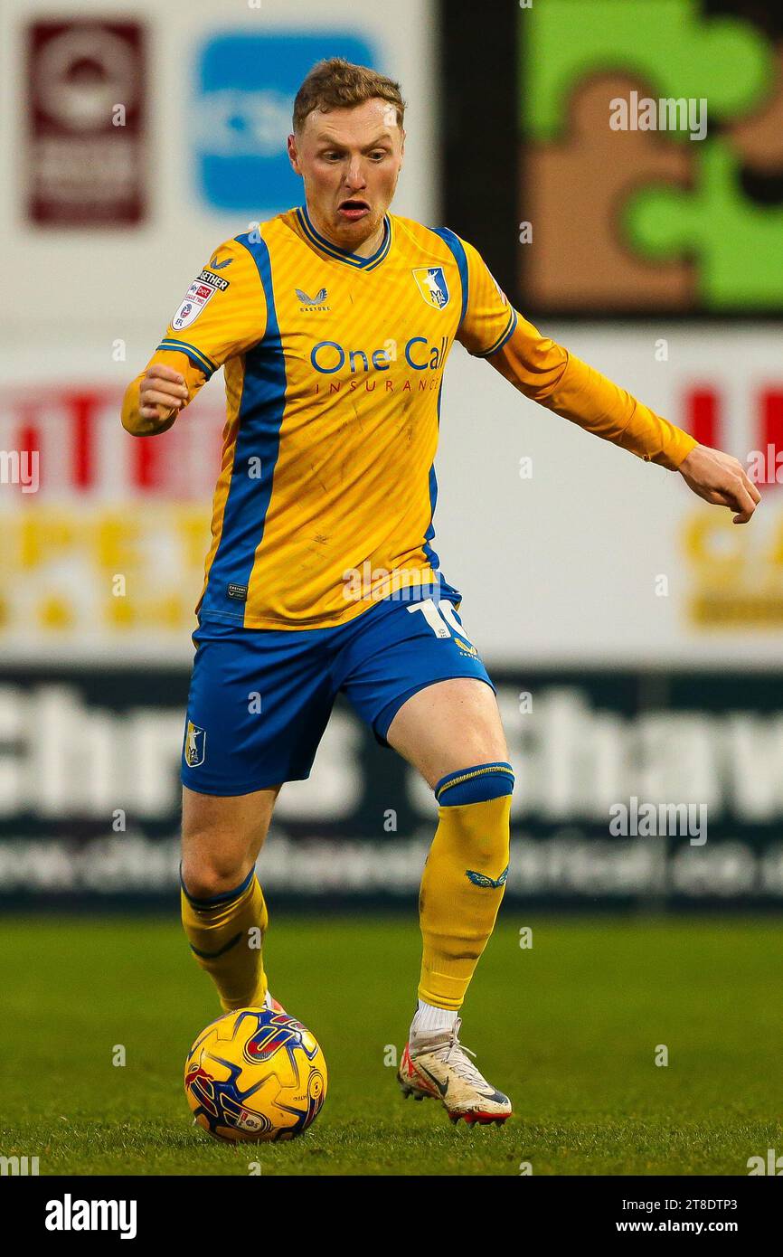 George Maris de Mansfield Town lors du match de Sky Bet League Two au ...