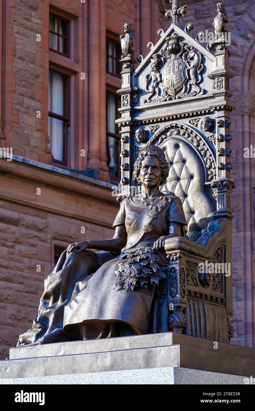 Statue de sculpture de la Reine Elizabeth II, Toronto, Canada Photo ...