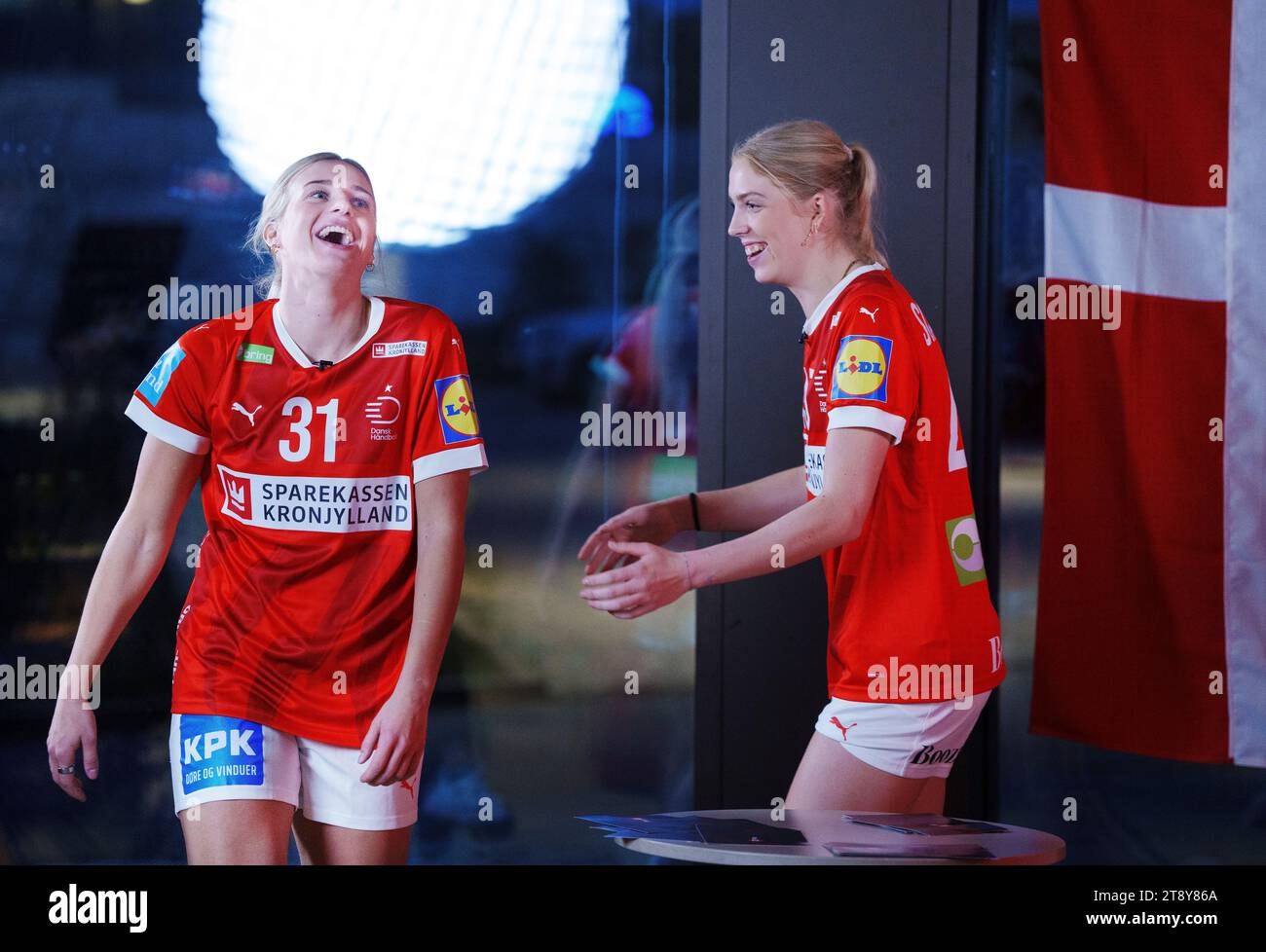 Julie Scaglione, à gauche, et Simone Petersen lors de la journée des médias des équipes ...