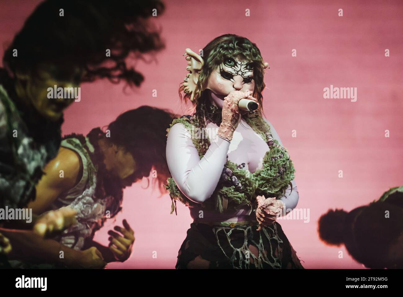 Melanie martinez fans Banque de photographies et d’images à haute ...