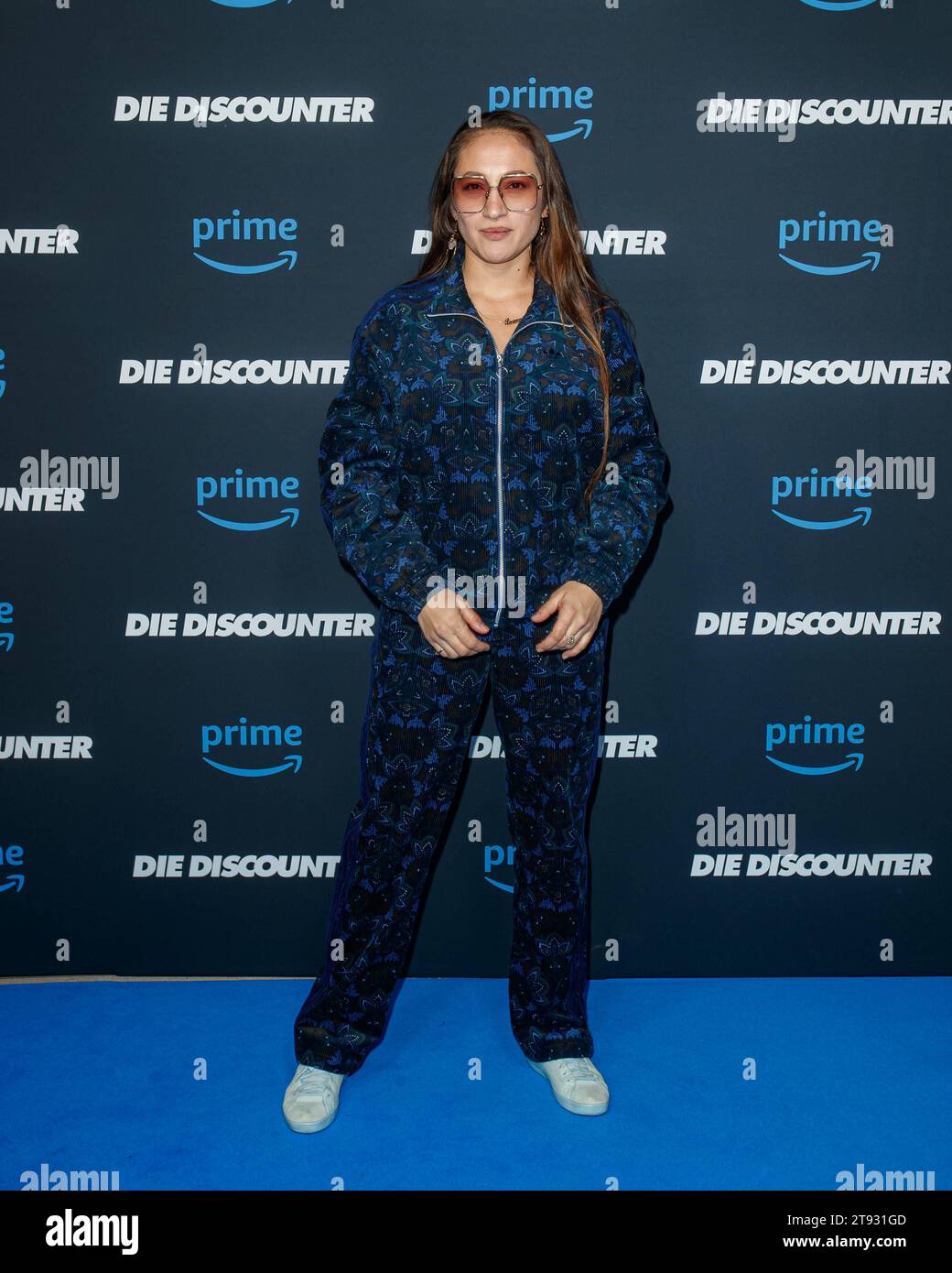 Amazon Prime Premiere - Die Discounter Steffel 3 Lo Rivera BEI der ...