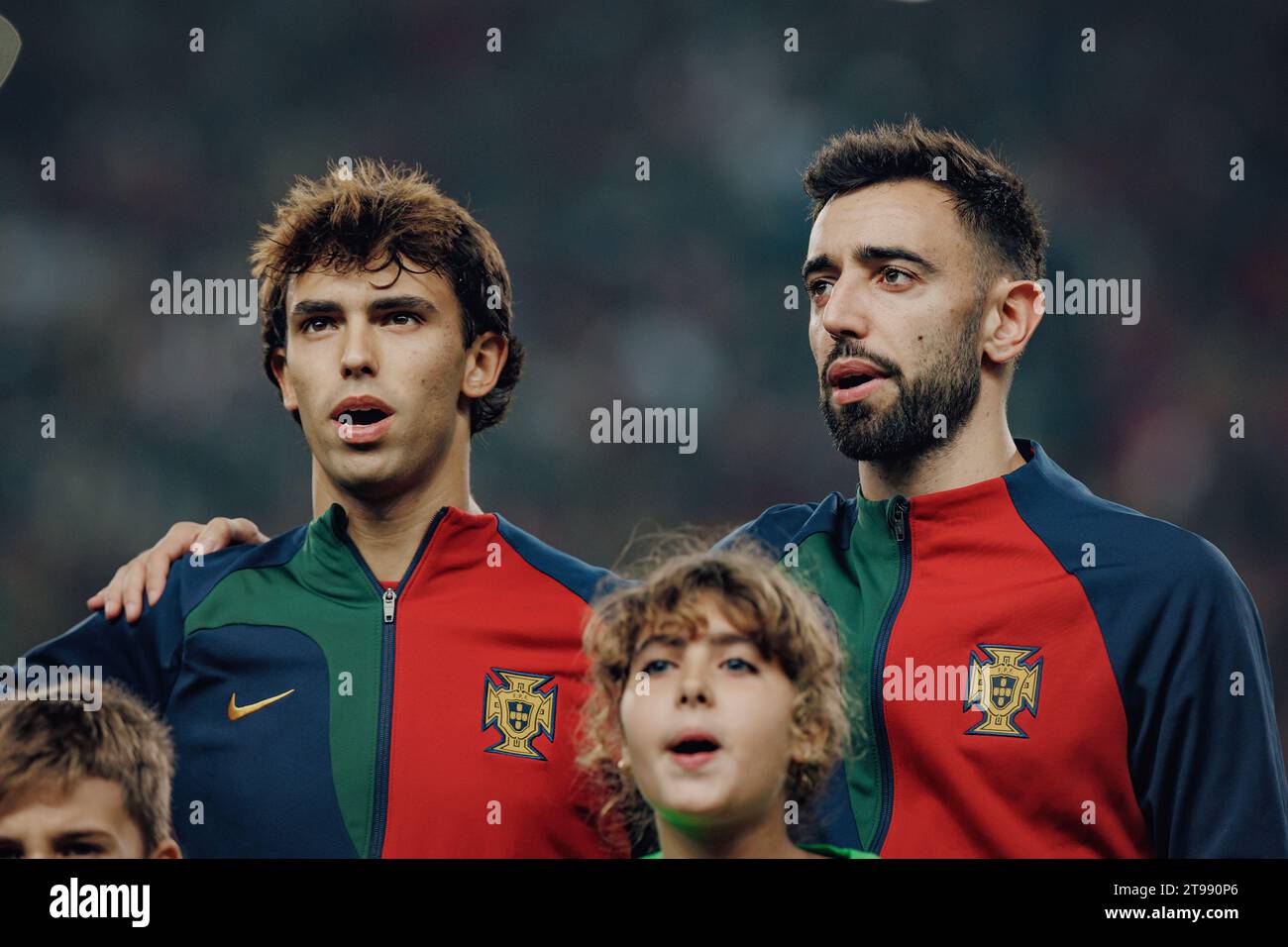 Joao Felix, Bruno Fernandes lors du match de qualification UEFA Euro ...