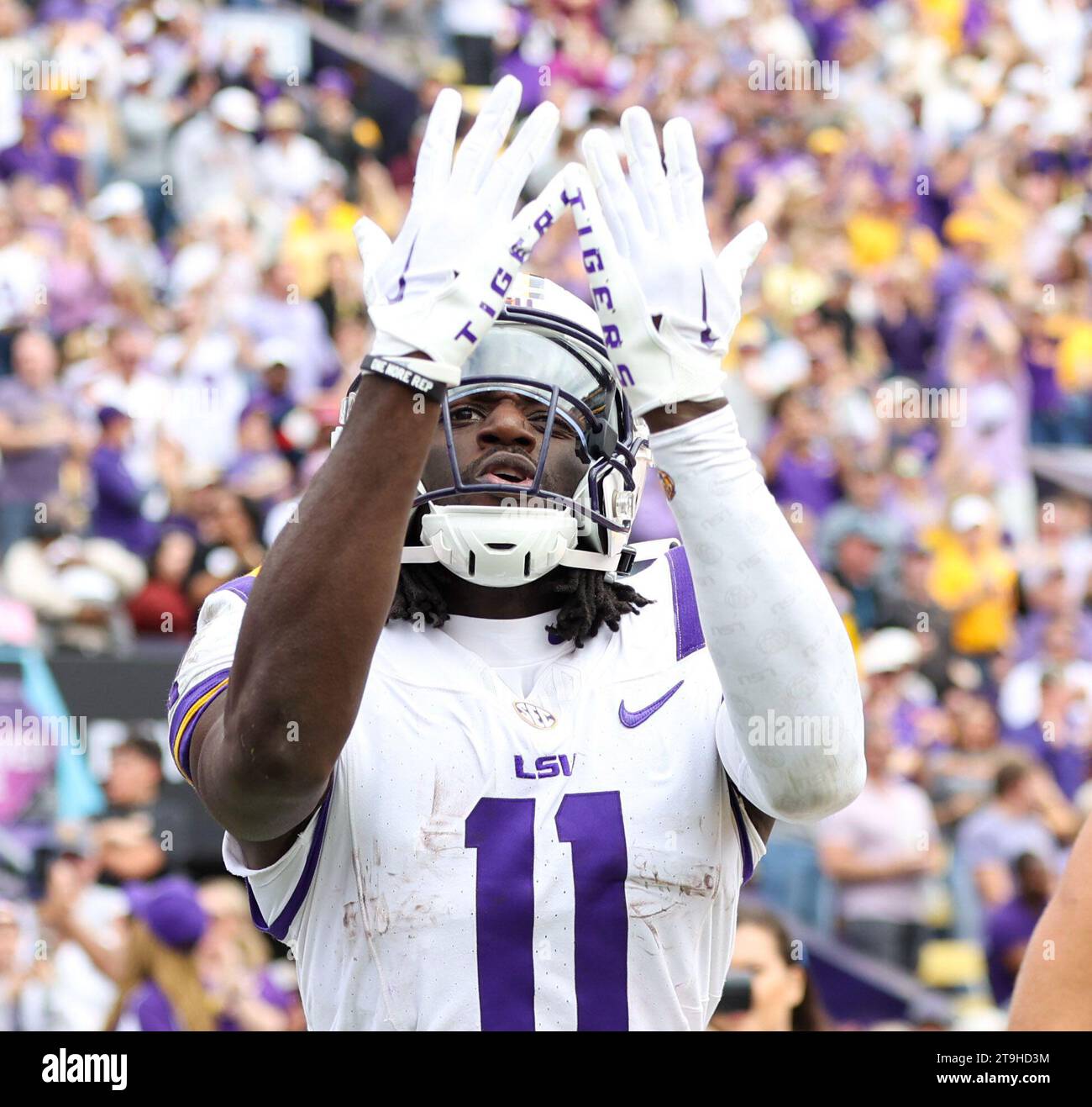 25 novembre 2023 : le receveur de LSU Brian Thomas Jr. (11 ans) fait un ...
