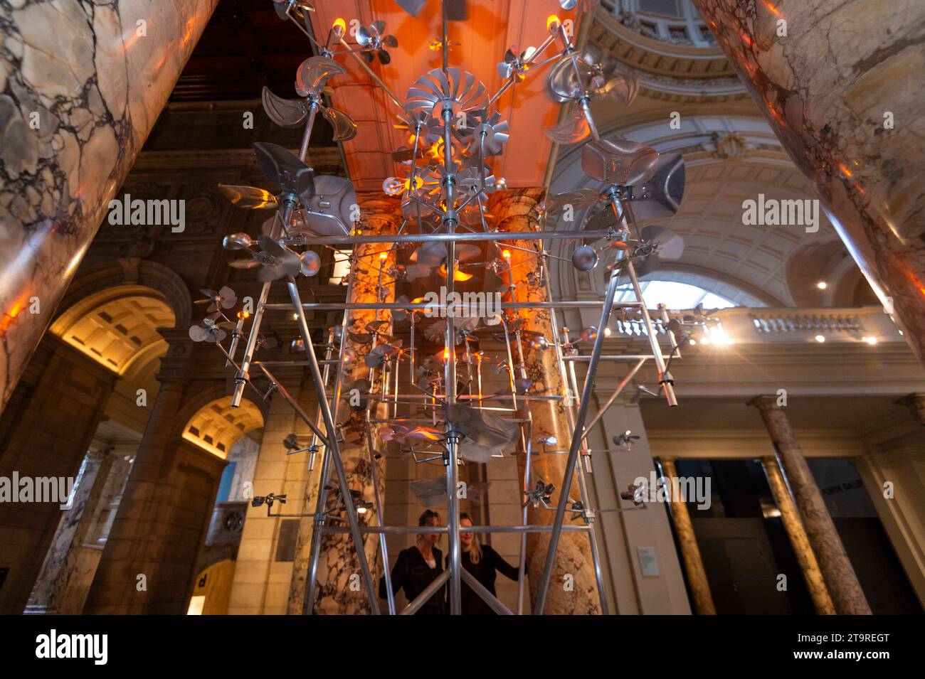 Londres, Royaume-Uni. 27 novembre 2023. L’installation 2023 Christmas ...