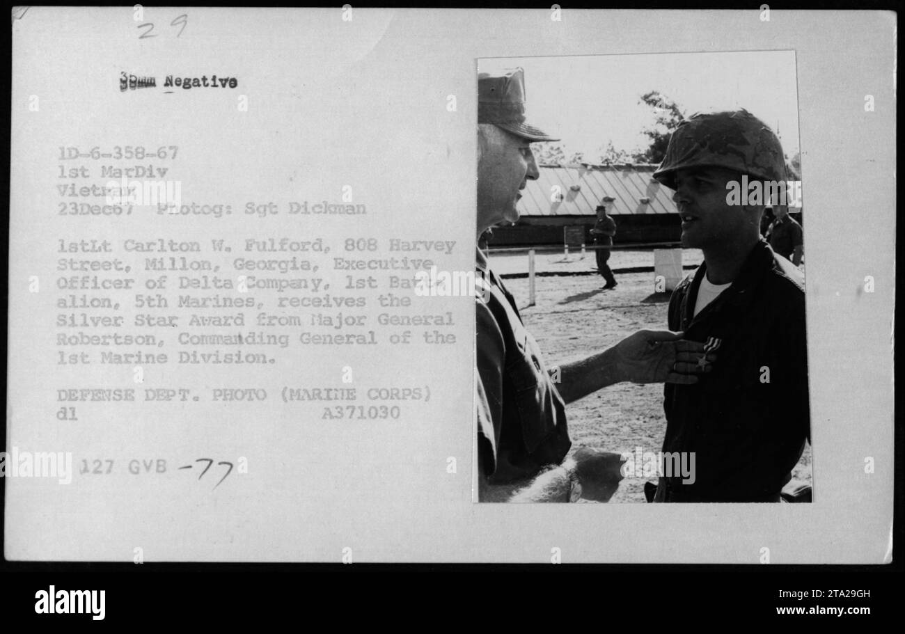 1er lieutenant carlton w fulford Banque de photographies et d’images à ...