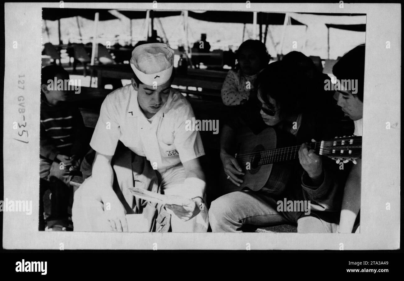 7 mai 1975 Banque de photographies et d’images à haute résolution - Alamy