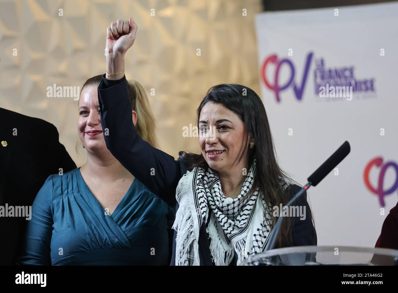 Hala Abou Hassira, ambassadrice palestinienne en France, intervient lors de la réunion de paix ...