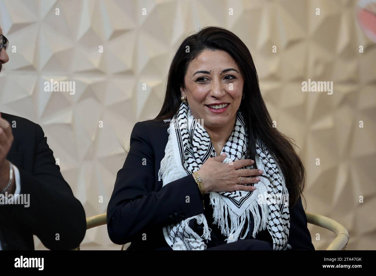 Marseille, France. 23 novembre 2023. Hala Abou Hassira, ambassadrice palestinienne en France ...