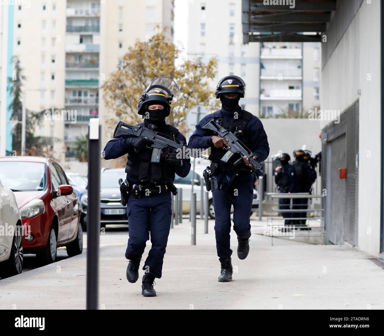 Nice, France. 30 novembre 2023. Nice ; 30/11/2023 ; opération de police dans le quartier des ...