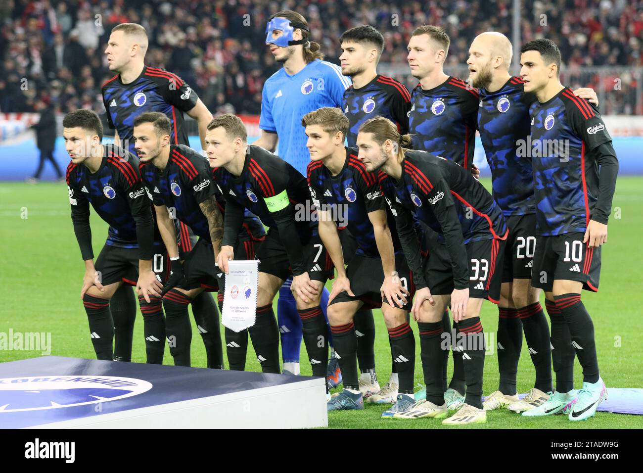 Joueurs du fc kopenhague 2023 vc fcbayern 29 novembre 2023 Banque de ... Joueurs du fc kopenhague 2023 vc fcbayern 29 novembre 2023 Banque de ...