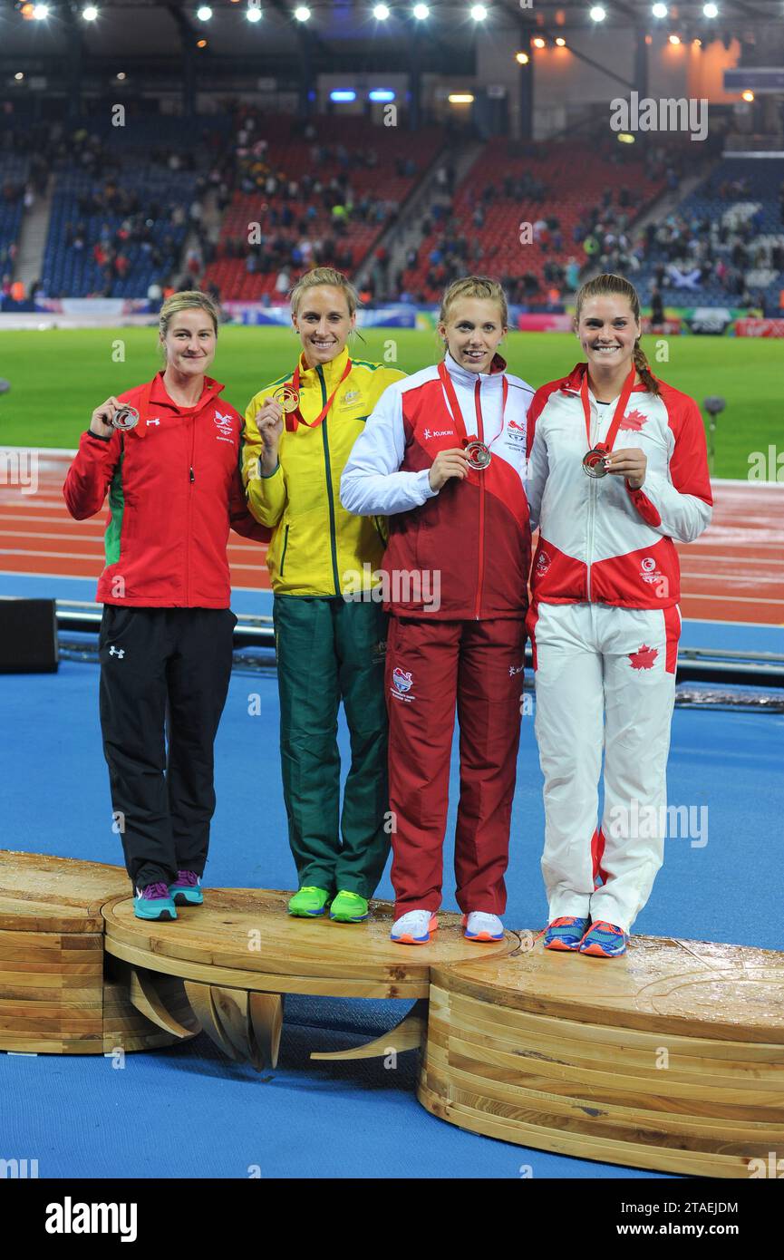 Sally Peake, Alana Quade (née Boyd), Sally Scott et Alysha Eveline ...