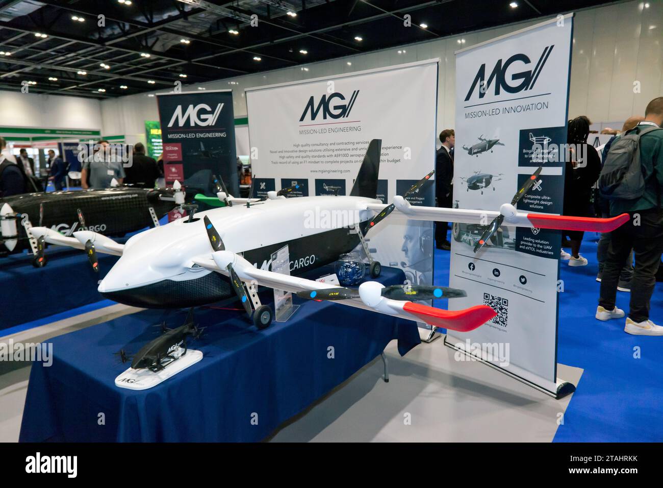 Drones cargo Banque de photographies et d’images à haute résolution - Alamy