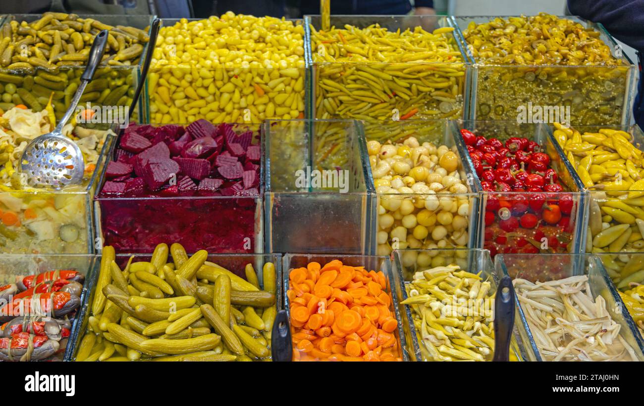 Saumure conservation fermentation des aliments immersion dans le ...