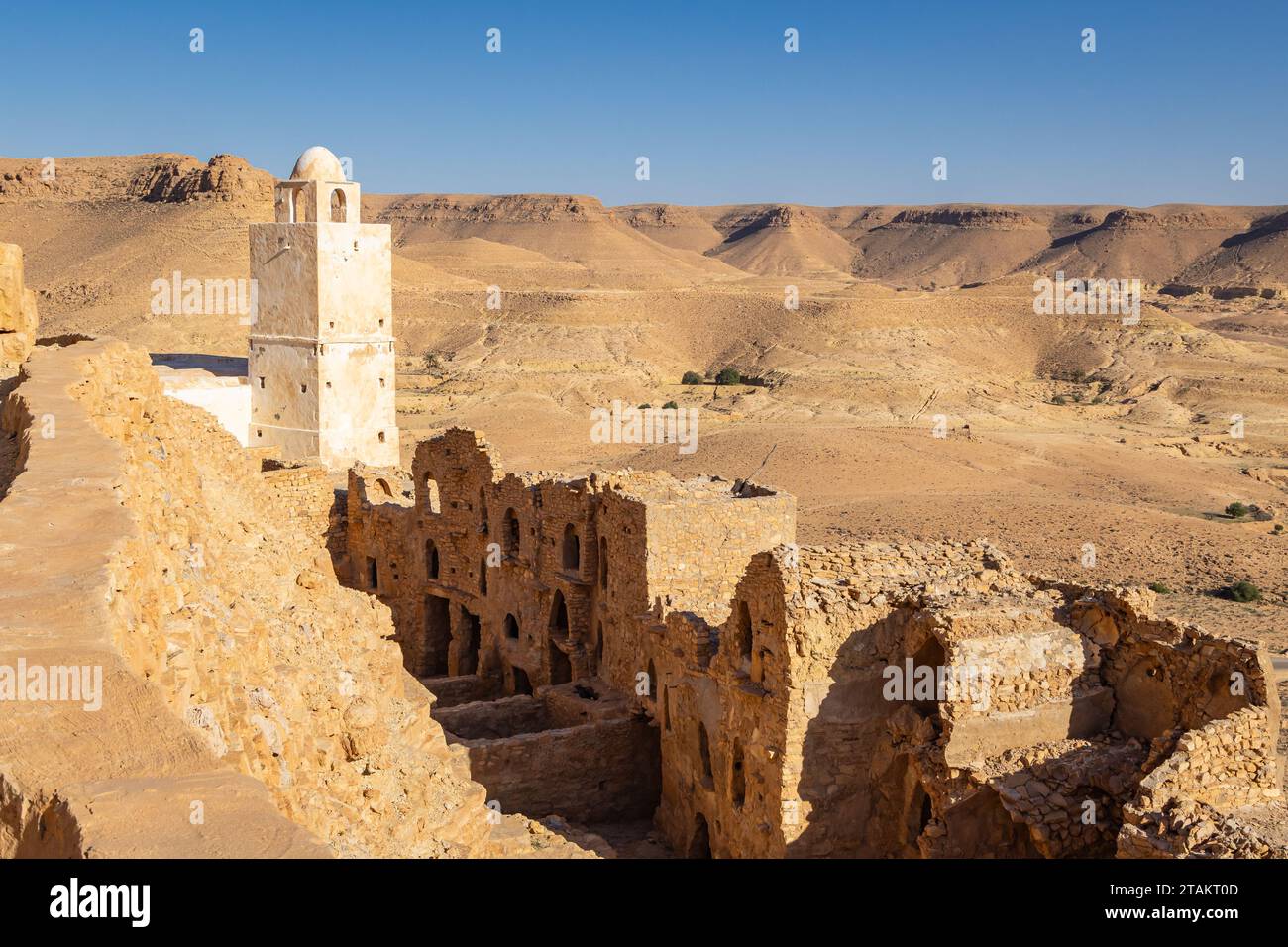 Mosque of the seven sleepers at chenini Banque de photographies et d ...