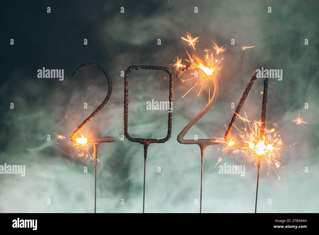 Réveillon du nouvel an 2024 Banque de photographies et d’images à haute ...