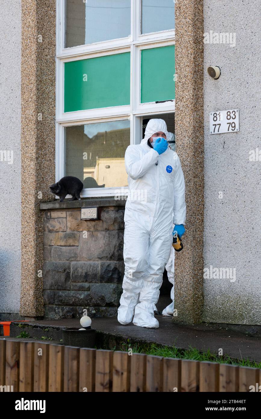 30 novembre 2023. Elgin, Moray, Écosse. Voici des officiers de police ...