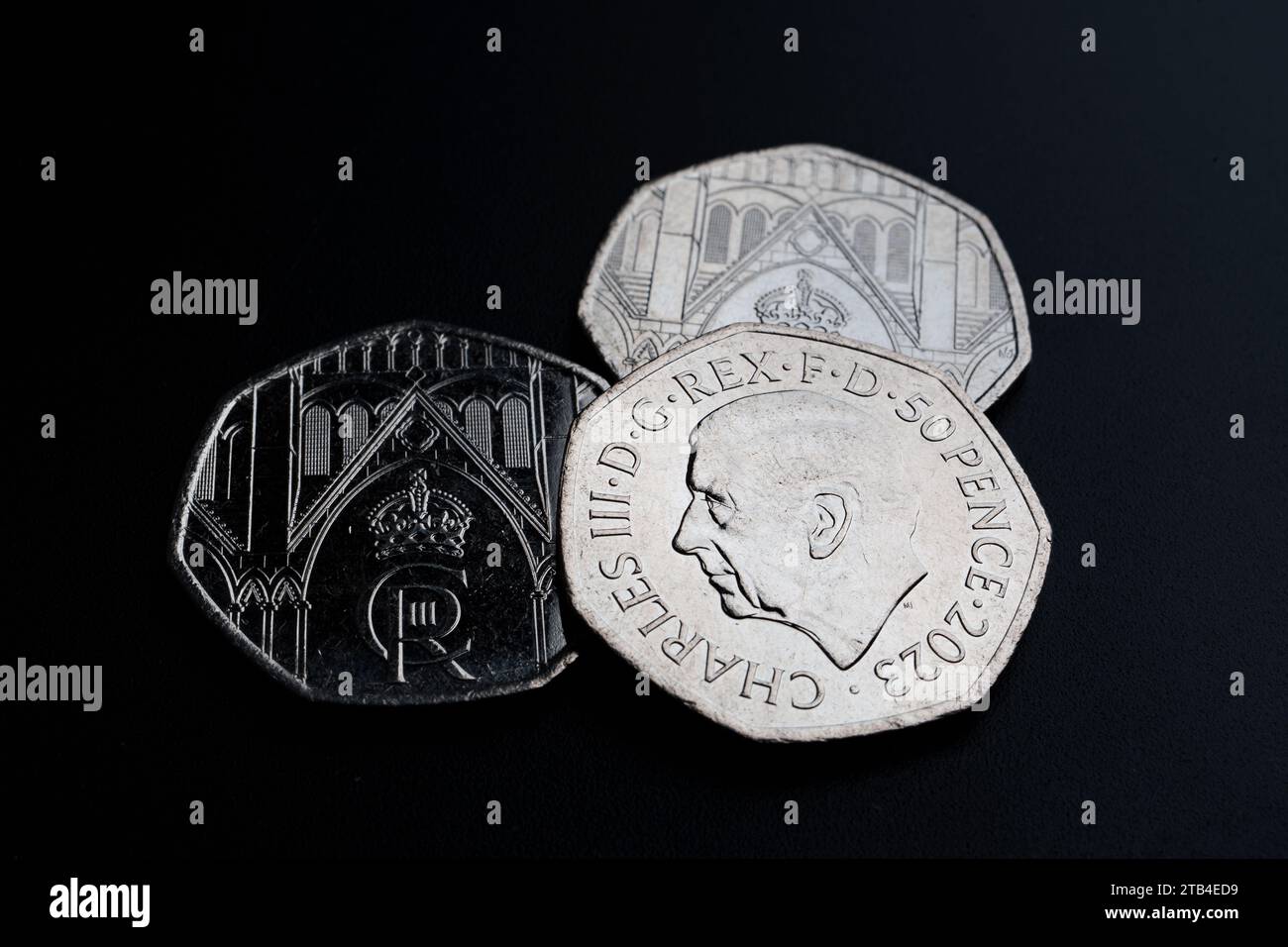 Pièce de monnaie charles 50p Banque de photographies et d’images à ...