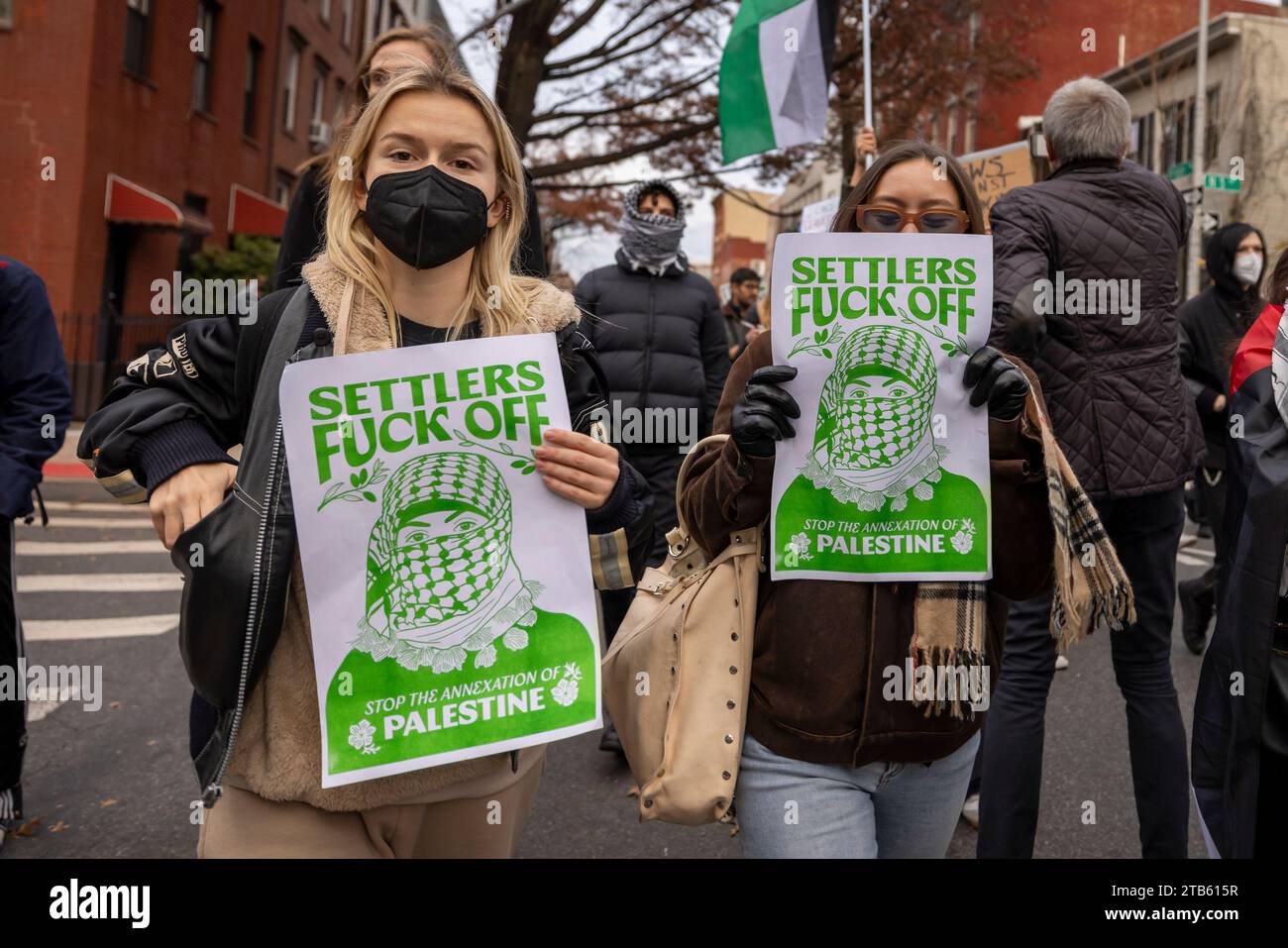 BROOKLYN, NEW YORK - DÉCEMBRE 4 : deux manifestants pro-palestiniens ...