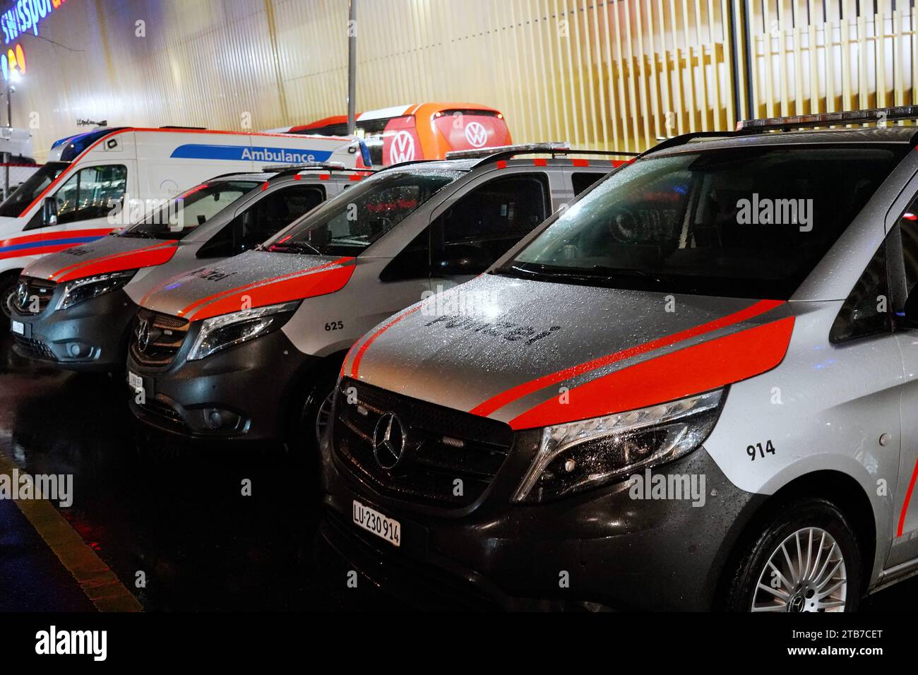 Luzerner polizei Banque de photographies et d’images à haute résolution ...