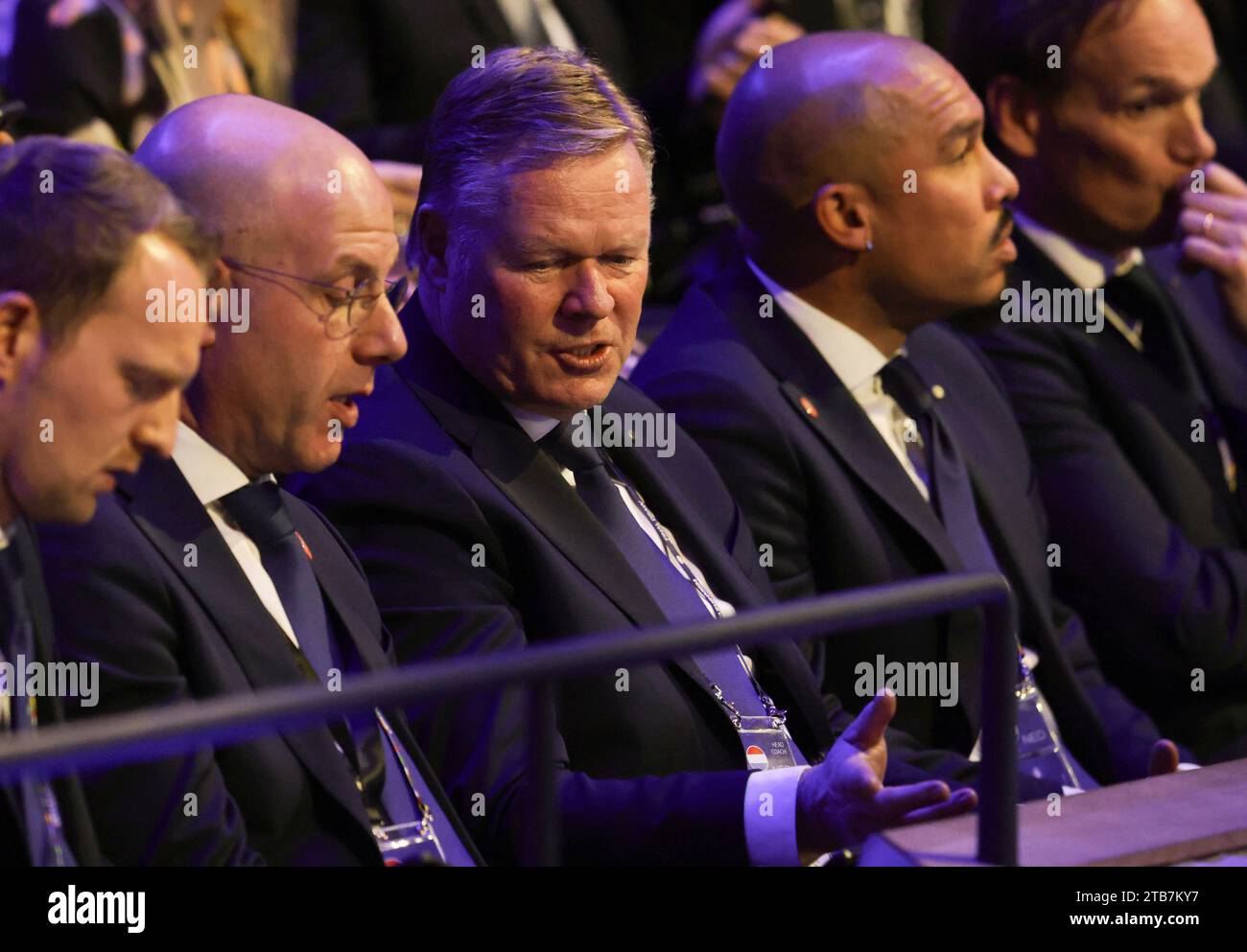 Tirage au sort de la phase finale de l'uefa euro 2024 dans le groupe de hambourg Banque de ...