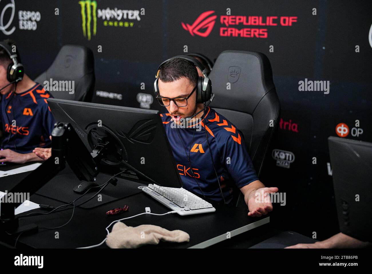 HELSINKI, FINLANDE - 30 NOVEMBRE : Aleksandar 'CacaNito' Kjulukoski d ...