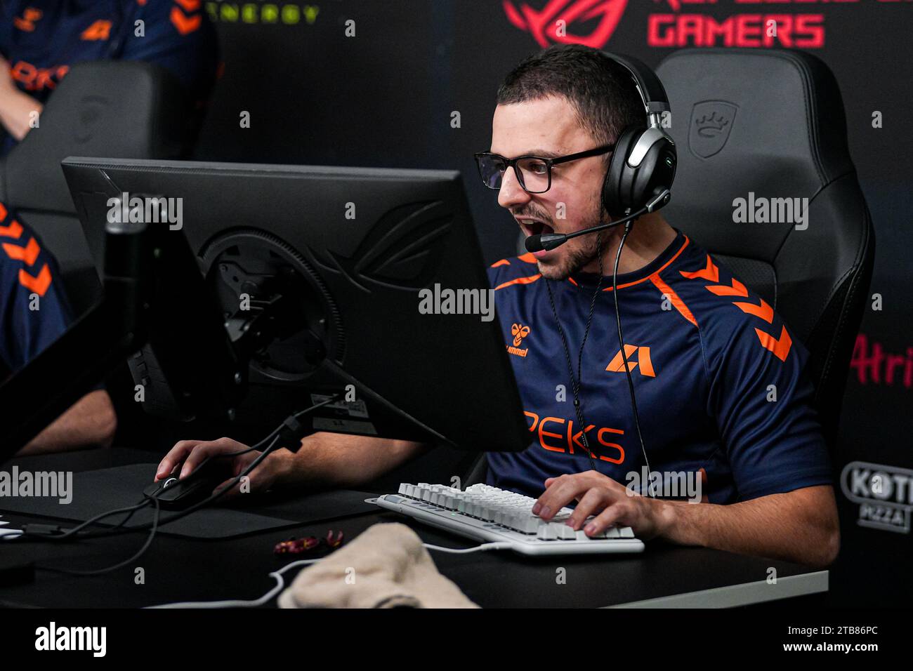 HELSINKI, FINLANDE - 30 NOVEMBRE : Aleksandar 'CacaNito' Kjulukoski d ...