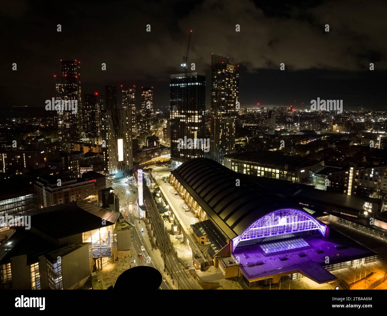 Architecture de nuit manchester building Banque de photographies et d ...