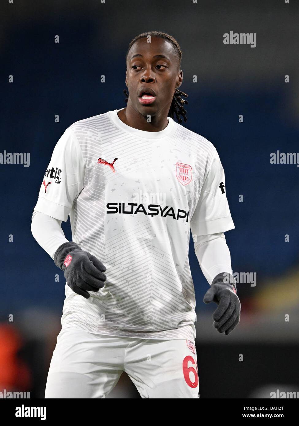 ISTANBUL - Arnaud Lusamba de Pendikspor AS lors du match turc de Super ...