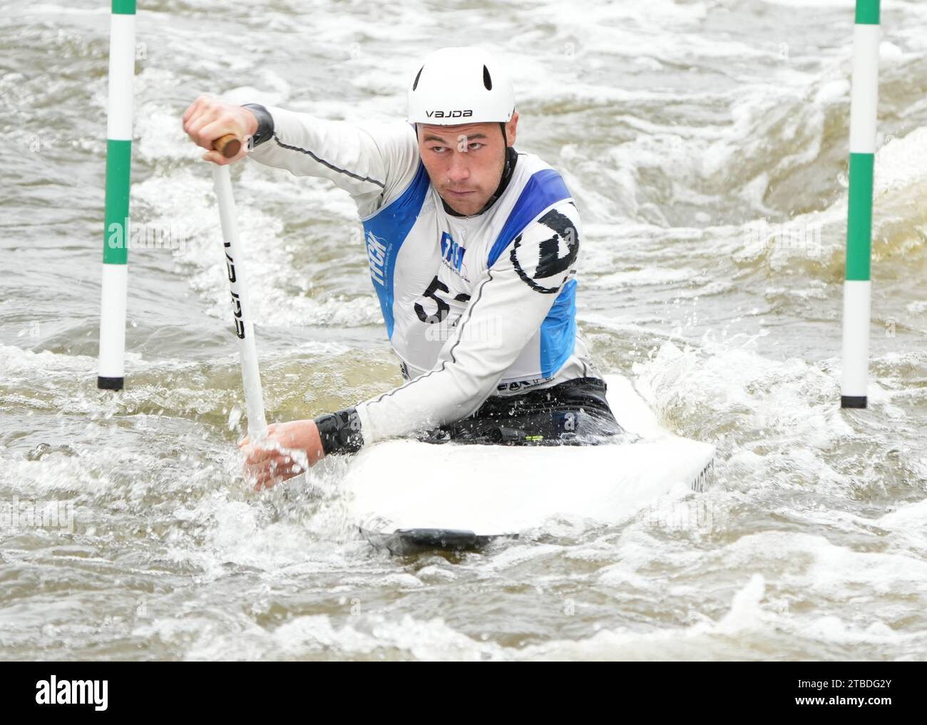 MARTEIL VALENTIN DU CLUB LOISIRS POP. LOCHRIST 1/2 finale Canoë ...