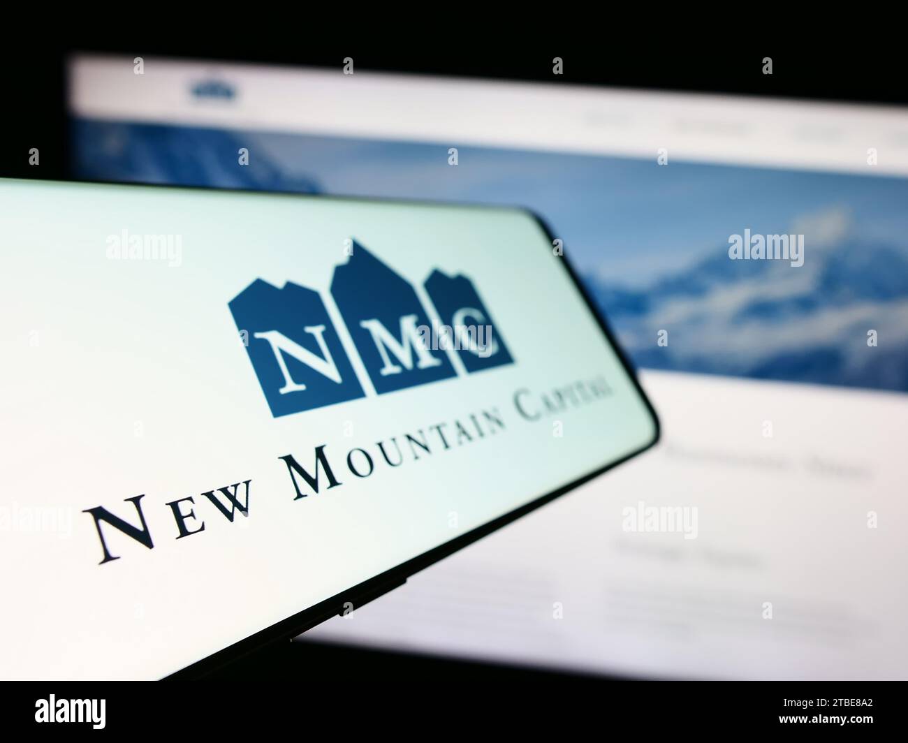 Nouveau logo de la capitale de la montagne Banque de photographies et d ...