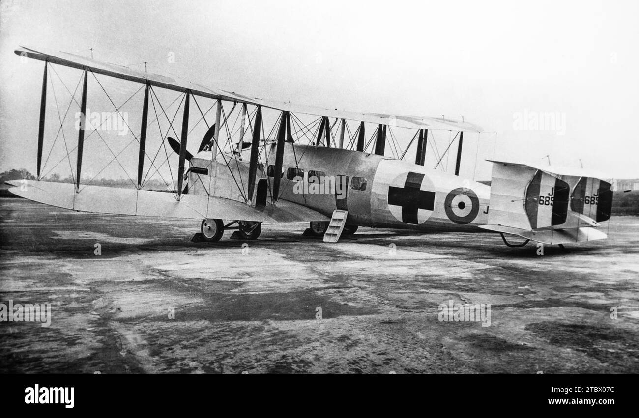 Vickers vimy commercial Banque de photographies et d’images à haute ...