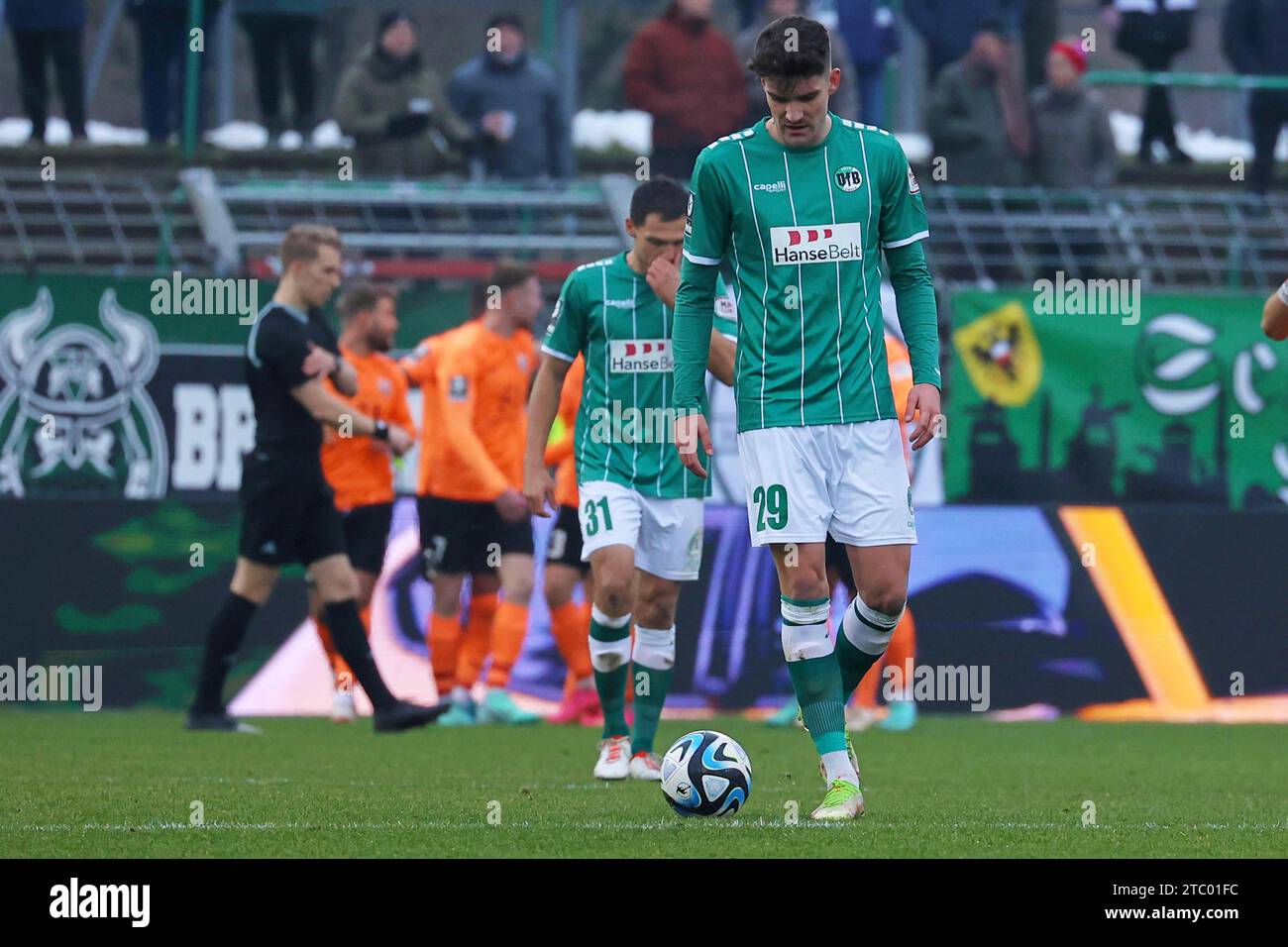 Lübeck, Deutschland 09. Dezember 2023 : 3 . Liga - 2023/2024 - VfB ...