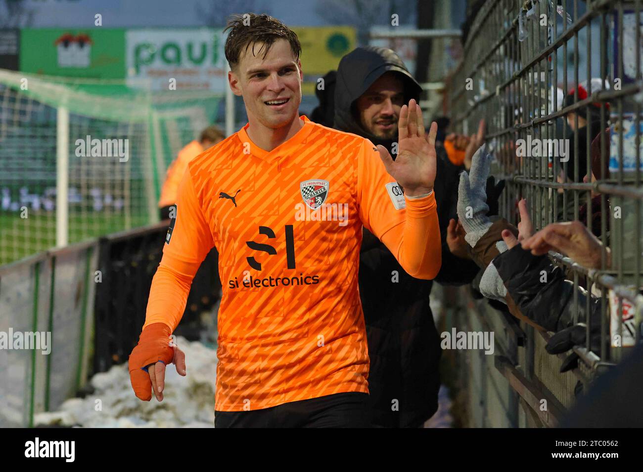 Lübeck, Deutschland 09. Dezember 2023 : 3 . Liga - 2023/2024 - VfB ...