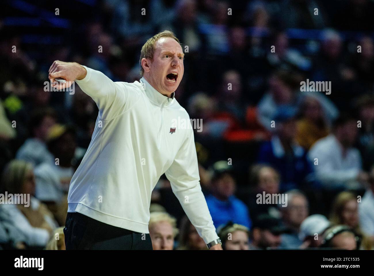 9 décembre 2023 : Grant Billmeier, entraîneur-chef des Highlanders du N ...