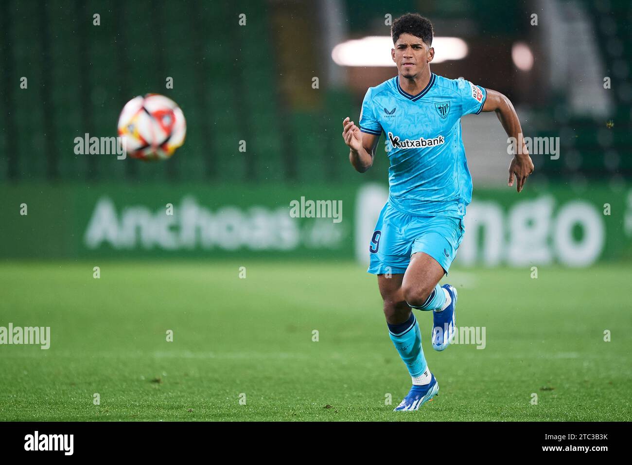ADU Ares de l'Athletic Club en action lors du match Copa SM El Rey entre CD Cayon et Athletic ...