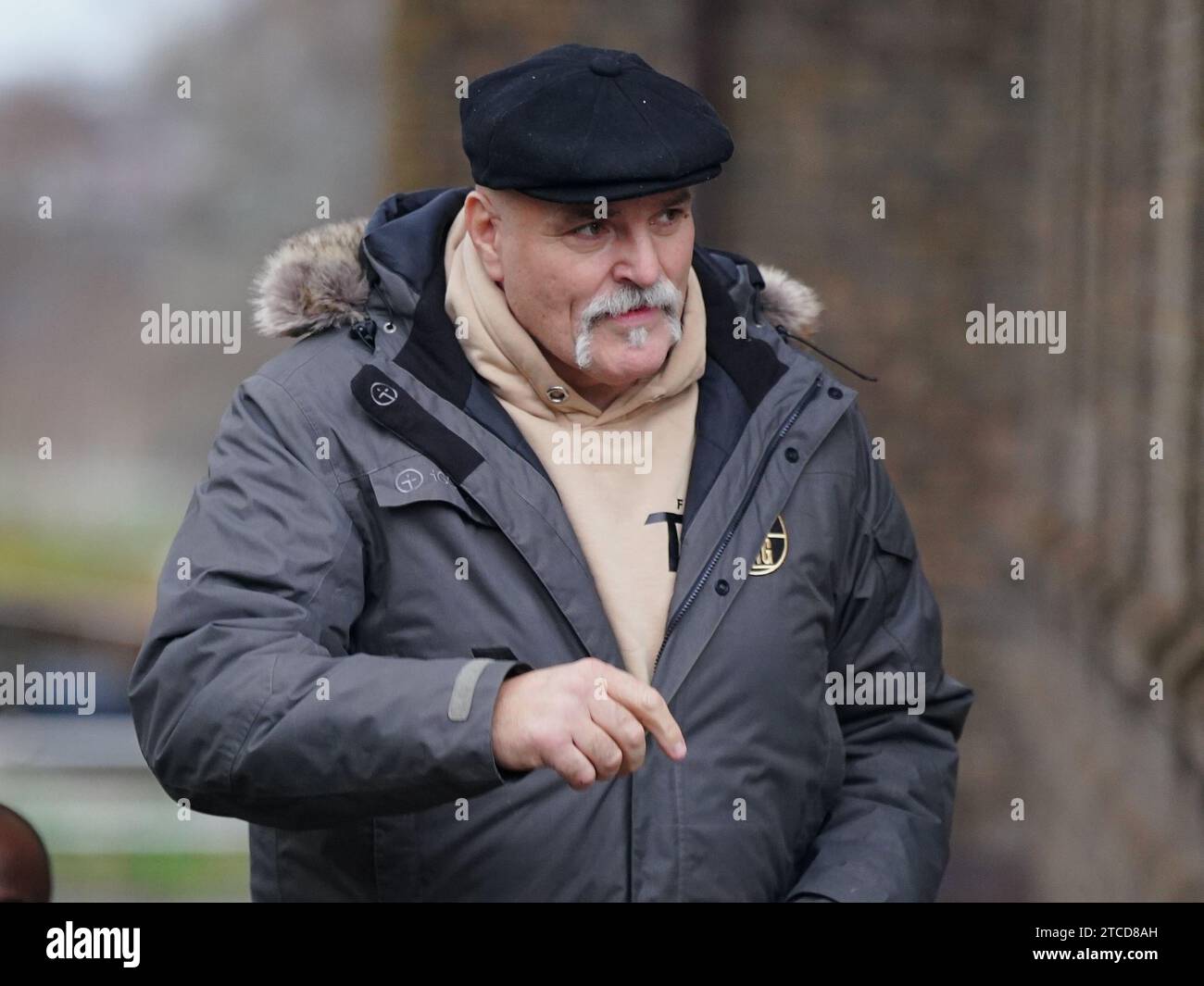 John Fury, le père du boxeur Tyson Fury, arrive à la cour des ...